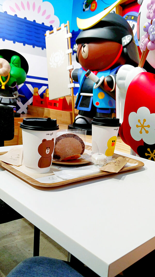 Süße Character-Cafés in Osaka, die du unbedingt besuchen solltest ...