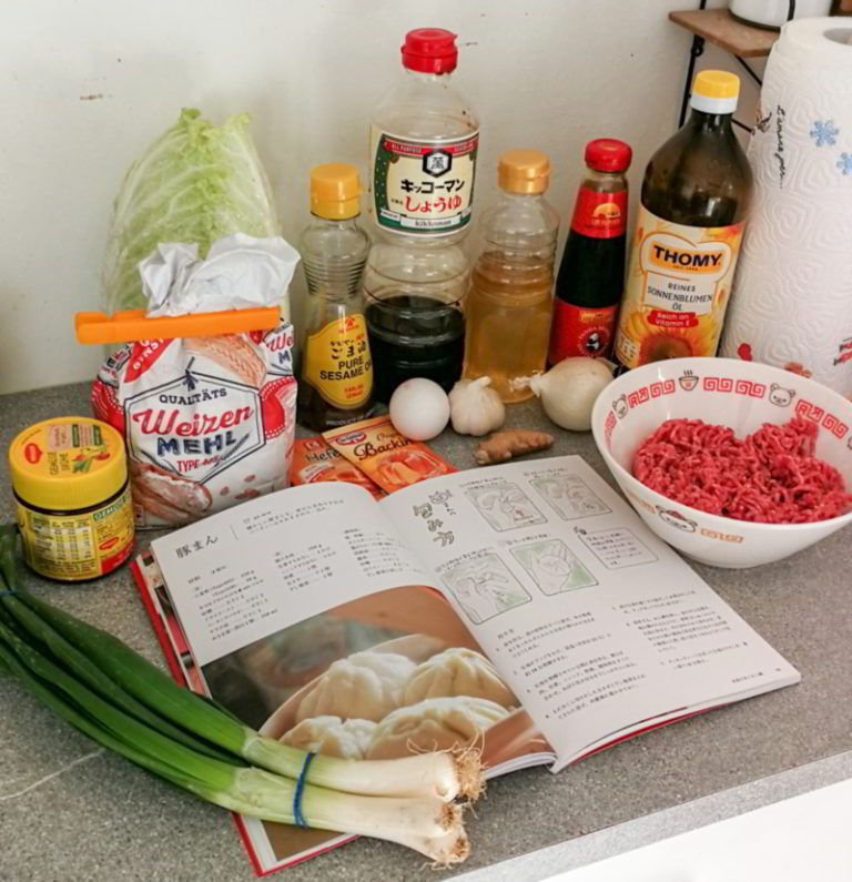 Rezept Nikuman - japanische Dampfnudel mit Fleisch - The Hangry Stories