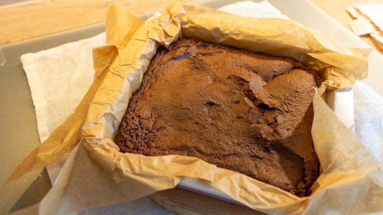 Mochi Brownie mit Schokolade - The Hangry Stories